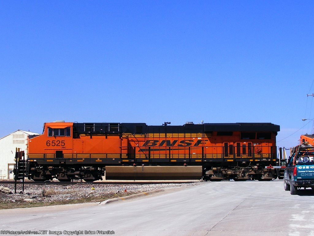 BNSF 6525